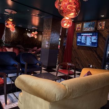 PUTTERY - Updated January 2026 - 266 Photos & 121 Reviews - 240 ...