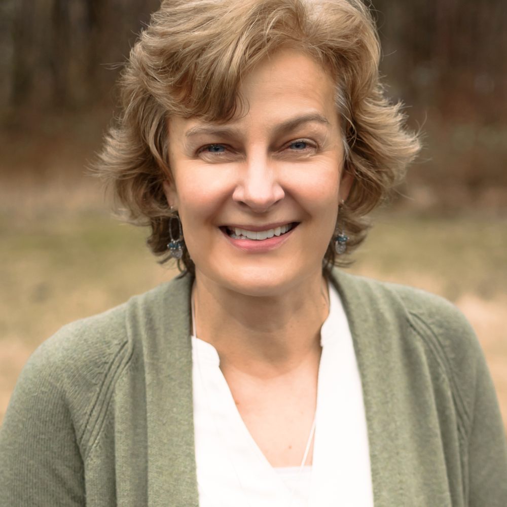 Mary Stidham's Instagram, Twitter & Facebook on IDCrawl