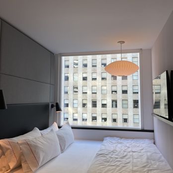 CITIZENM CHICAGO DOWNTOWN HOTEL - Updated July 2024 - 173 Photos & 36 ...