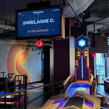 PUTTSHACK - BOSTON - Updated November 2024 - 400 Photos & 207 Reviews ...