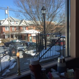 COURT DINER - Updated September 2025 - 50 Photos & 152 Reviews - 140 E ...