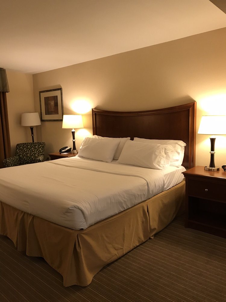 HOLIDAY INN EXPRESS & SUITES PORTLAND - Updated September 2025 - 20 ...