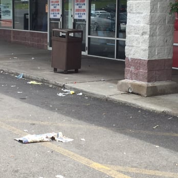 GIANT FOOD STORES - Updated December 2025 - 11 Reviews - 70 S Locust St ...