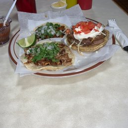LOS COMPADRES TAQUERIA - Updated July 2025 - 135 Photos & 206 Reviews ...