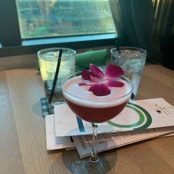 360 WESTPORT - Updated December 2025 - 393 Photos & 100 Reviews - 111 W ...