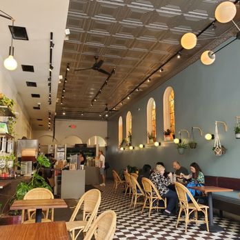 ROOTS NATURAL KITCHEN - Updated October 2025 - 364 Photos & 193 Reviews ...