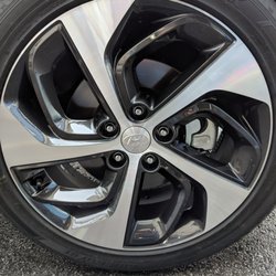 RIM RENEW - 54 Photos & 56 Reviews - 1718 Belmont Ave, Baltimore ...