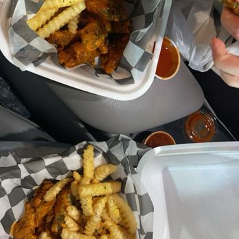 TRAP WINGZ ATL - Updated April 2025 - 51 Photos & 30 Reviews - 3004 ...