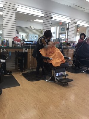 LAKE RIDGE BARBER SHOP - Updated January 2026 - 26 Reviews - 12435 ...