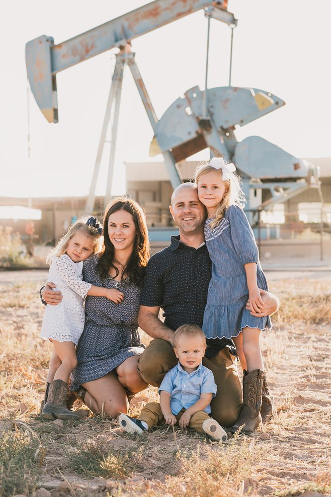 PINKY PROMISE PHOTOGRAPHY - Updated November 2024 - 44 Photos - The ...