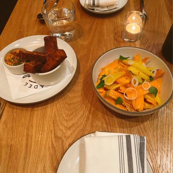 CHICKADEE - Updated August 2025 - 750 Photos & 328 Reviews - 21 Drydock ...