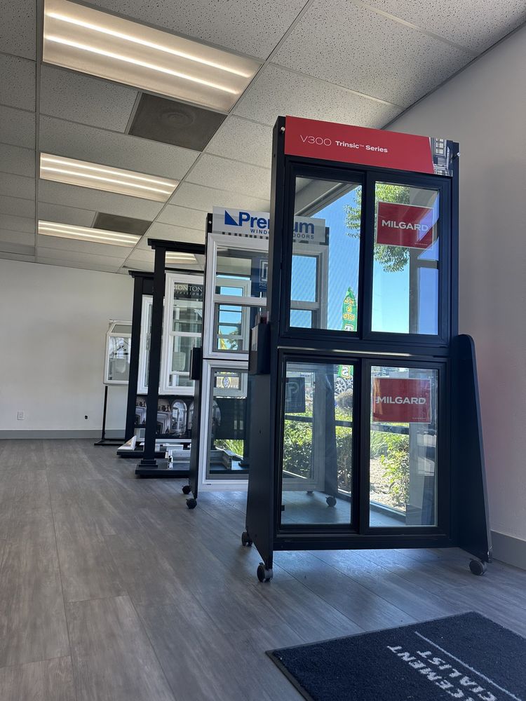 ROADRUNNER GLASS - Updated July 2025 - 47 Photos & 137 Reviews - 4246 ...