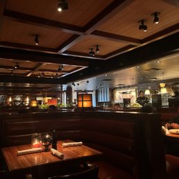 HOUSTON’S RESTAURANT - Updated December 2025 - 1250 Photos & 1117 ...
