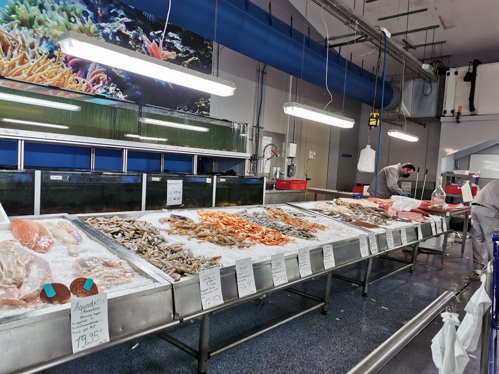 VENOS - Updated July 2025 - 45 Photos & 46 Reviews - Rödelheimer ...