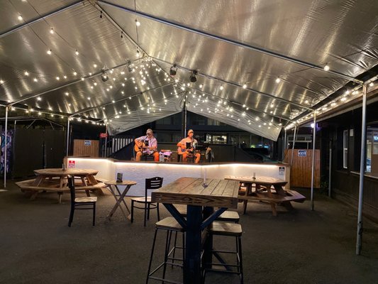 HILO TOWN TAVERN - Updated January 2025 - 407 Photos & 329 Reviews ...