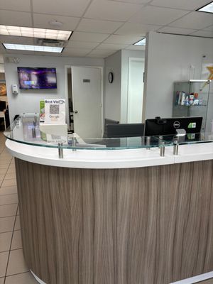 BEST VISION EYE CARE CENTER - Updated October 2025 - 21 Photos - 13980 ...