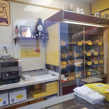 FLANDERS DONUT & BAKE SHOP - Updated September 2025 - 128 Photos & 176 ...