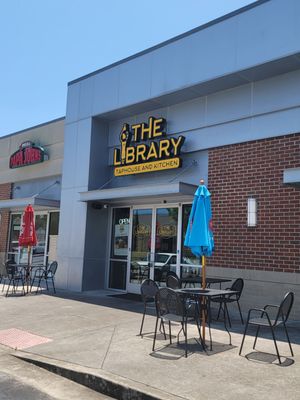 THE LIBRARY TAPHOUSE & KITCHEN - Updated March 2025 - 27 Photos & 27 ...