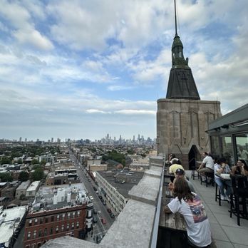 UP ROOM - Updated October 2025 - 304 Photos & 146 Reviews - 2018 W ...