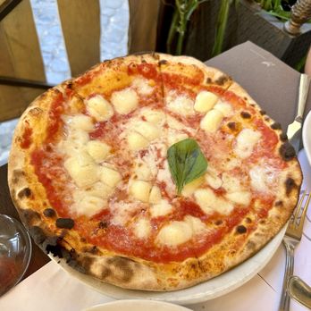 EMMA PIZZERIA - Updated April 2025 - 422 Photos & 237 Reviews - Via dei ...