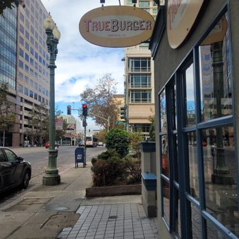 TRUEBURGER - Updated December 2025 - 1122 Photos & 1961 Reviews - 146 ...