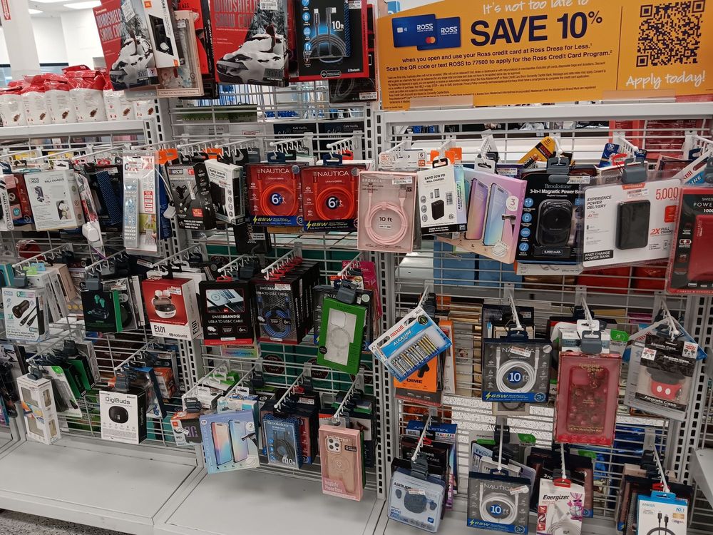 ROSS DRESS FOR LESS - Updated January 2026 - 32 Photos - 3000 Grapevine ...