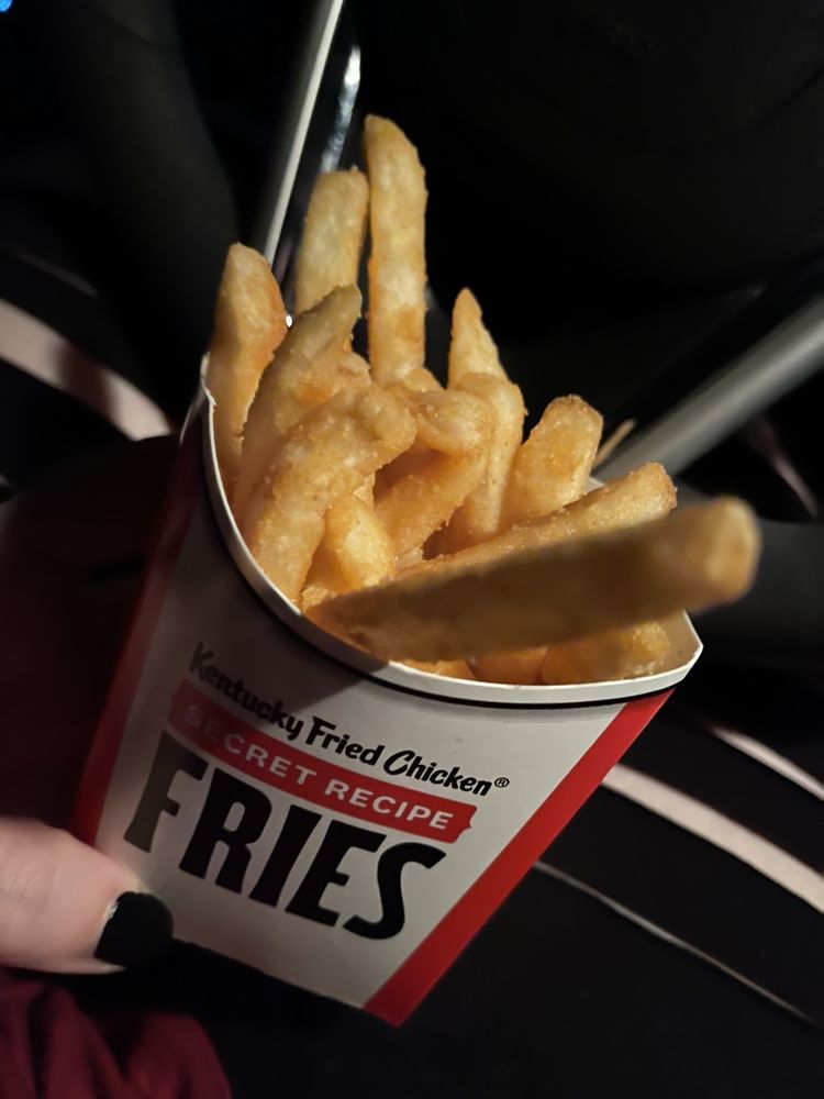 KFC - Updated August 2025 - 26 Photos & 92 Reviews - 6221 Van Buren ...