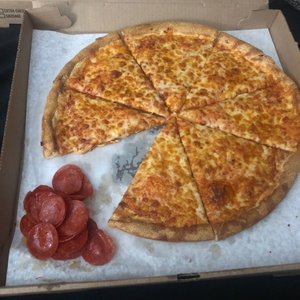 CHRISTOPHER’S SUBS & PIZZA - Updated December 2025 - 36 Photos & 131 ...