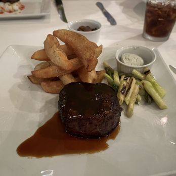 FAT CANARY - Updated August 2024 - 440 Photos & 526 Reviews - 410 W ...