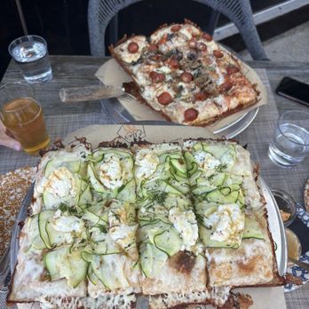 ELLA’S ITALIAN PUB - ELMHURST - Updated December 2025 - 181 Photos & 98 ...