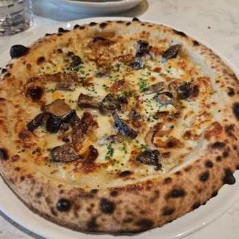 PIANO PIANO - Updated July 2024 - 163 Photos & 48 Reviews - 55 Colborne ...