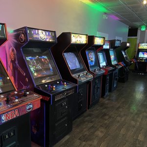 NEON RETRO ARCADE - 769 Photos & 487 Reviews - 28 S Raymond Ave ...