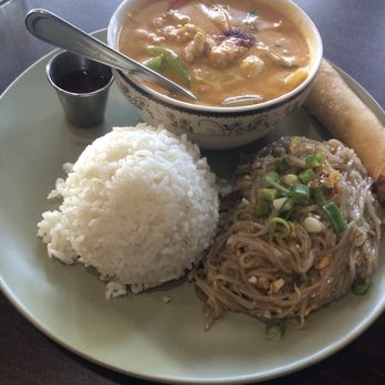 MINTRA THAI CUISINE - Updated July 2024 - 184 Photos & 77 Reviews ...