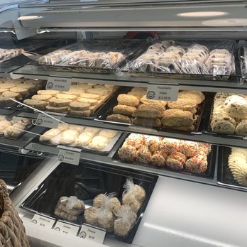 VITO’S BAKERY - Updated January 2026 - 15 Photos & 15 Reviews - 7839 26 ...