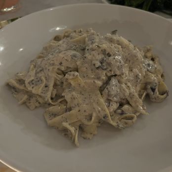 ROMAN WOLVES - Updated February 2025 - 851 Photos & 402 Reviews - 1980 ...