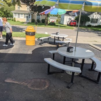 SHIVER SHACK - Updated August 2025 - 19 Photos - 109 E Keegan St ...