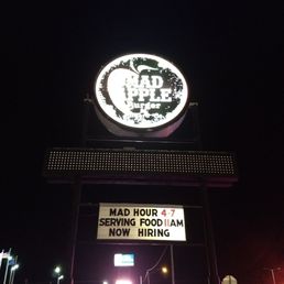 THE MAD APPLE BURGER & BILLIARD - Updated October 2025 - 70 Photos ...