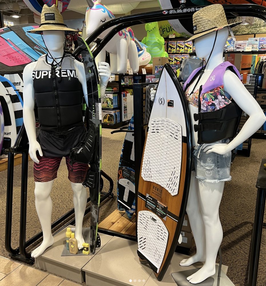 Scheels, Appleton | Roadtrippers