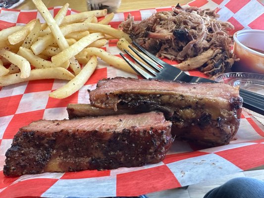 BIG O BURGERS & BARBECUE - Updated October 2025 - 20 Reviews - 111 W ...