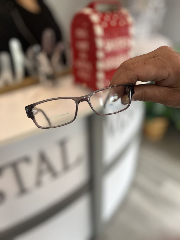CRYSTAL VISION OPTOMETRY - Updated August 2024 - 22 Photos & 157 ...