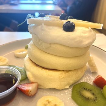 FLUFFY FLUFFY DESSERT CAFE - Updated November 2024 - 358 Photos & 170 ...
