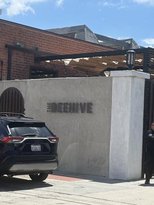 THE BEEHIVE - Updated May 2025 - 51 Photos - 961 E 61st St, Los Angeles ...