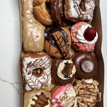 DESPI DELITE BAKERY - Updated July 2024 - 315 Photos & 312 Reviews ...