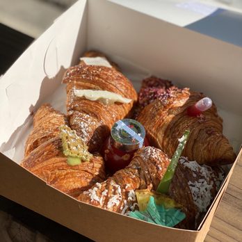 KAYA BAKERY - 113 Photos & 26 Reviews - San Mateo, California ...