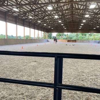 MISTY HOLLOW HORSE FARM - Updated December 2024 - 18 Photos - 125 ...