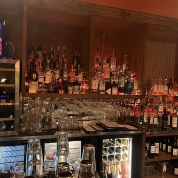 NOSH WINE LOUNGE - Updated December 2025 - 288 Photos & 308 Reviews ...