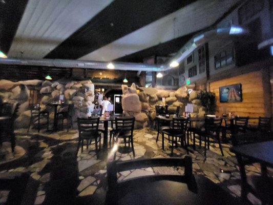 FOXES TRAIL - Updated July 2025 - 124 Photos & 116 Reviews - 305 S Main ...