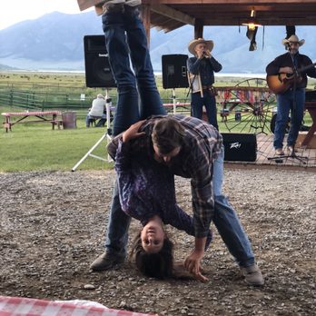 MEADOW VUE RANCH - Updated December 2025 - 27 Photos - 3728 Red Rock Rd ...