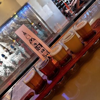 LAUNCH PAD BREWERY - Updated October 2025 - 378 Photos & 193 Reviews - 884 S Buckley Rd, Aurora ...