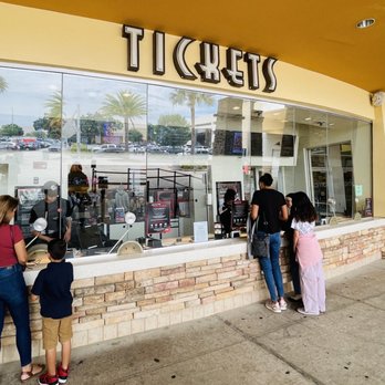 AMC ALTAMONTE MALL 18 - Updated December 2024 - 233 Photos & 253 ...